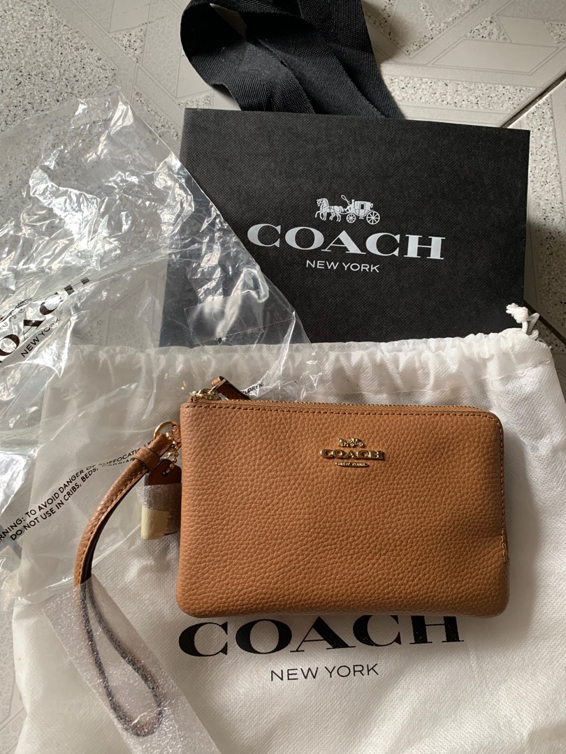 Authentic New Coach Wallet, Women's Fashion, Bags & Wallets, Wallets ...