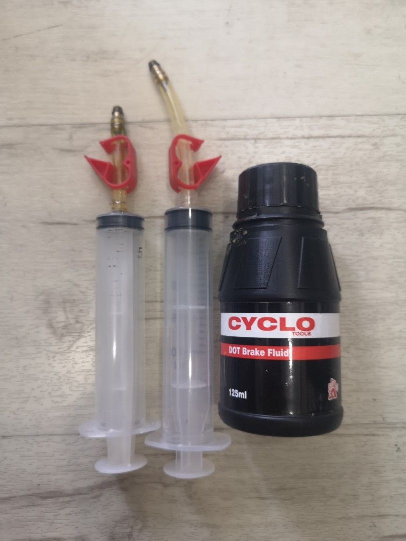 Avid Elixir R hydraulic brake set, Sports Equipment, Bicycles & Parts ...
