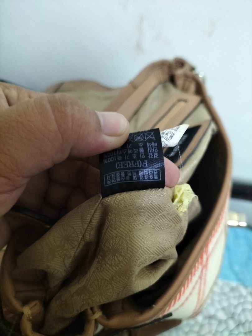 beanpole, Women's Fashion, Bags & Wallets, Cross-body Bags on Carousell