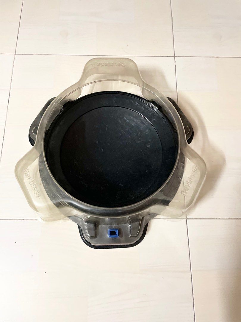 Beyblade stadium / Gyro disk, Hobbies & Toys, Toys & Games on Carousell