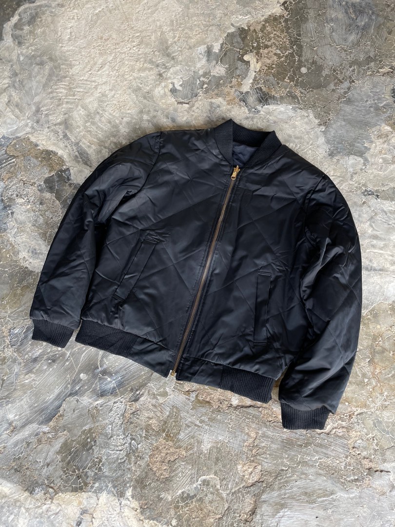 Bomber jacket khaja ma1 not Uniqlo not alpha industries avirex buzz ...