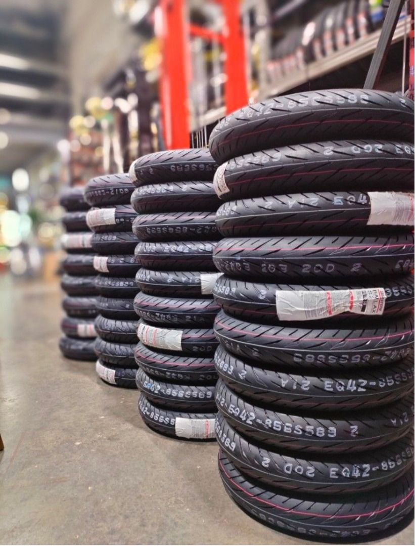 Bridgestone Battlax S22 Motorcycle Tyres, Motorcycles, Motorcycle ...