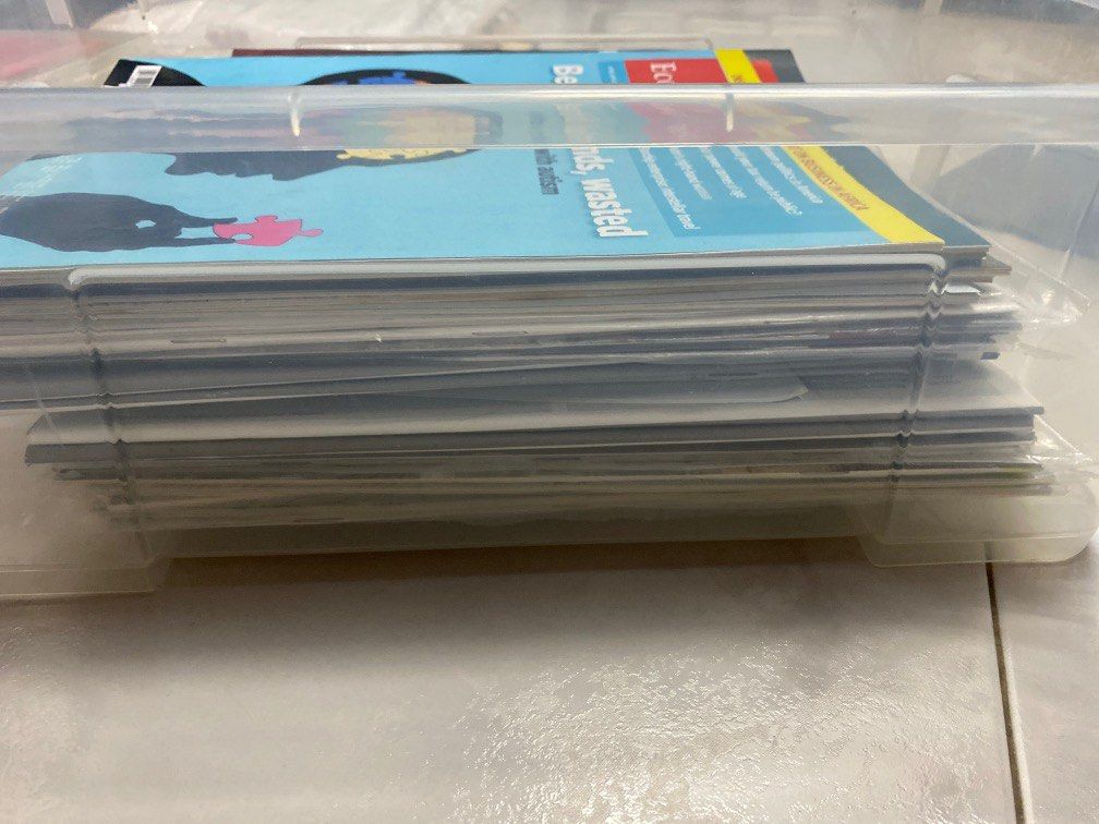 [bulk] The Economist past issues, Hobbies & Toys, Books & Magazines ...