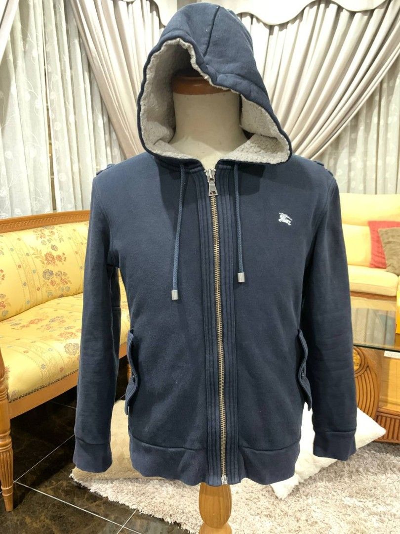 BURBERRY, Men's Fashion, Tops & Sets, Hoodies on Carousell
