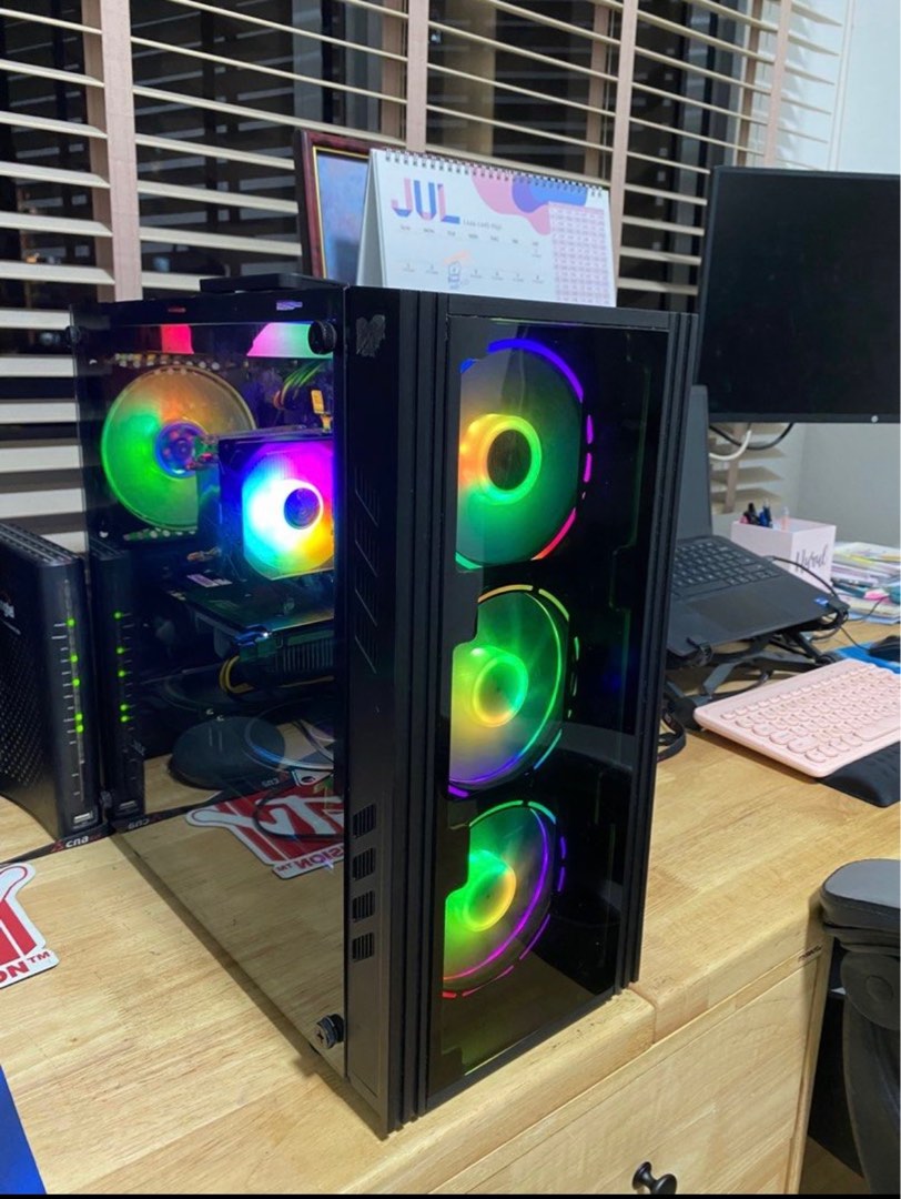 Customs gaming pc, Computers & Tech, Desktops on Carousell