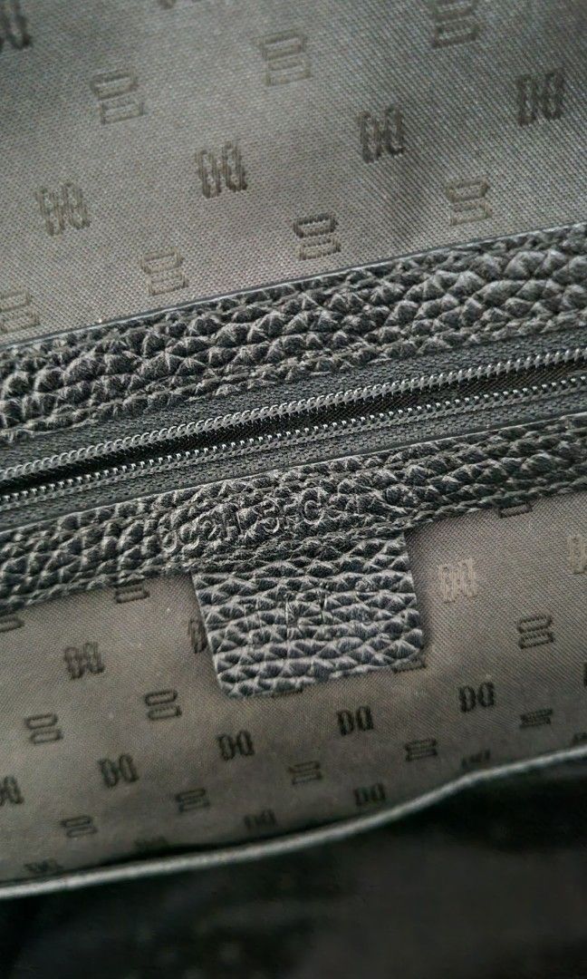 DAKS Backpack, Women's Fashion, Bags & Wallets, Backpacks on Carousell