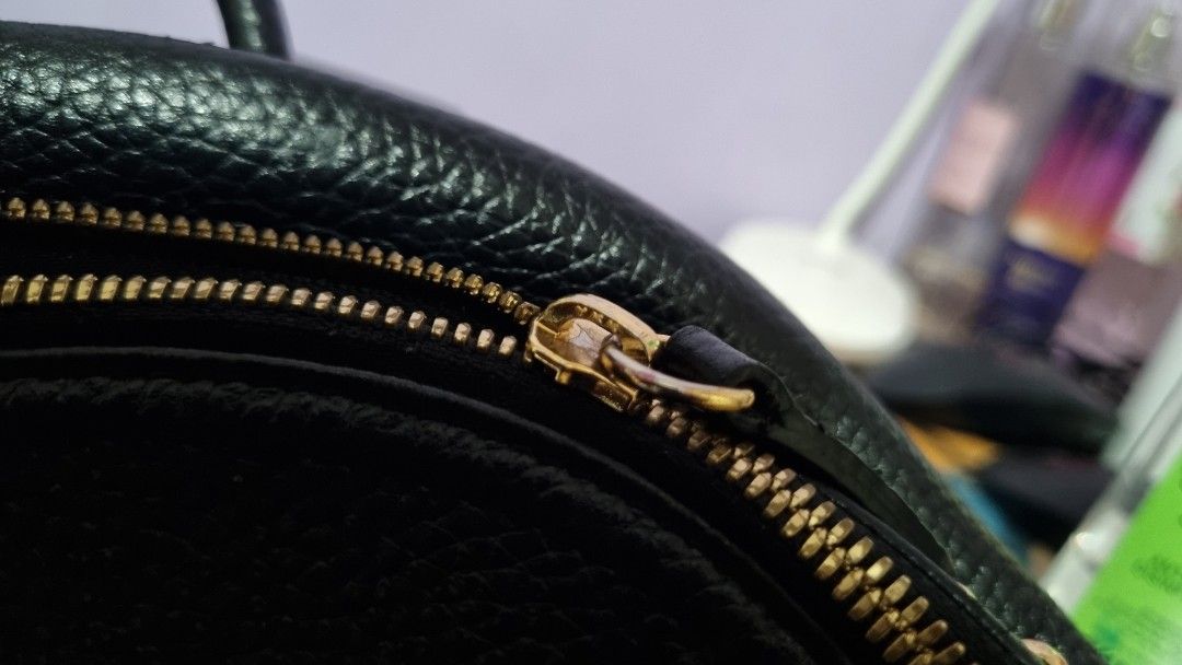 DAKS Backpack, Women's Fashion, Bags & Wallets, Backpacks on Carousell