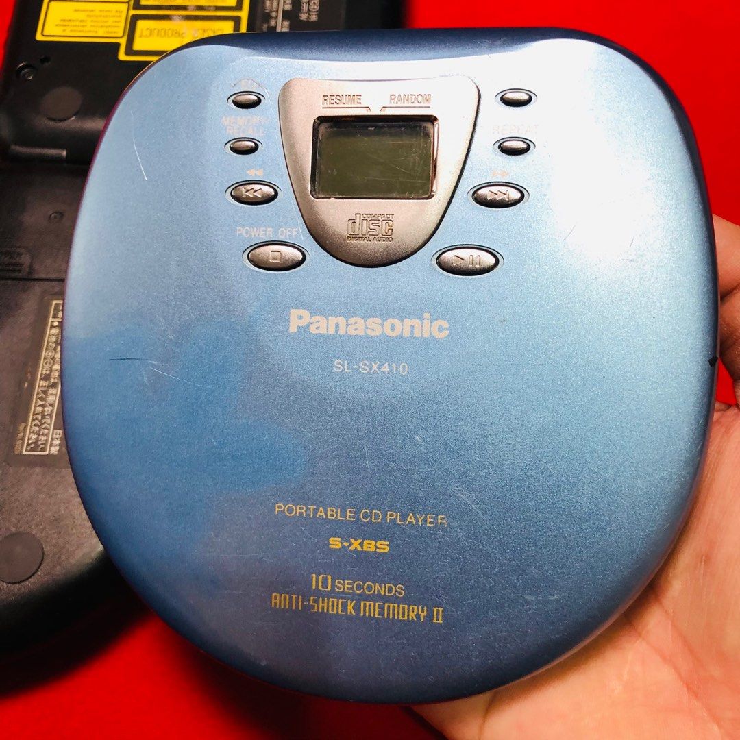 DEFECTIVE Panasonic Portable CD players Bundle | Walkman on Carousell