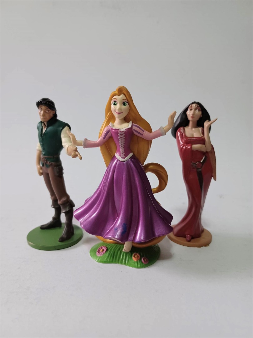 Disney's Tangled Set on Carousell