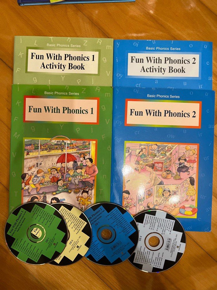 拼音 Fun with phonics 1 and 2， activity books， 4 CD , 興趣及遊戲, 書本 & 文具, 小朋友 ...