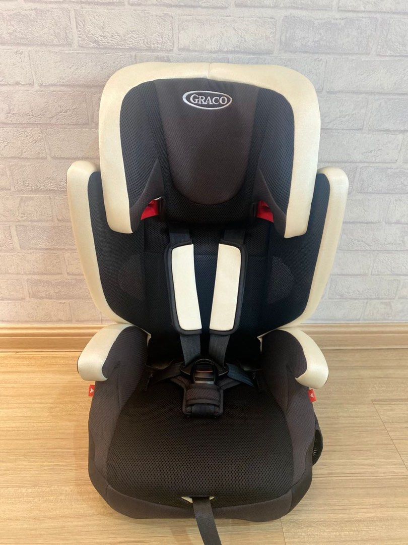 Graco Airpop - Display, Babies & Kids, Going Out, Car Seats on Carousell