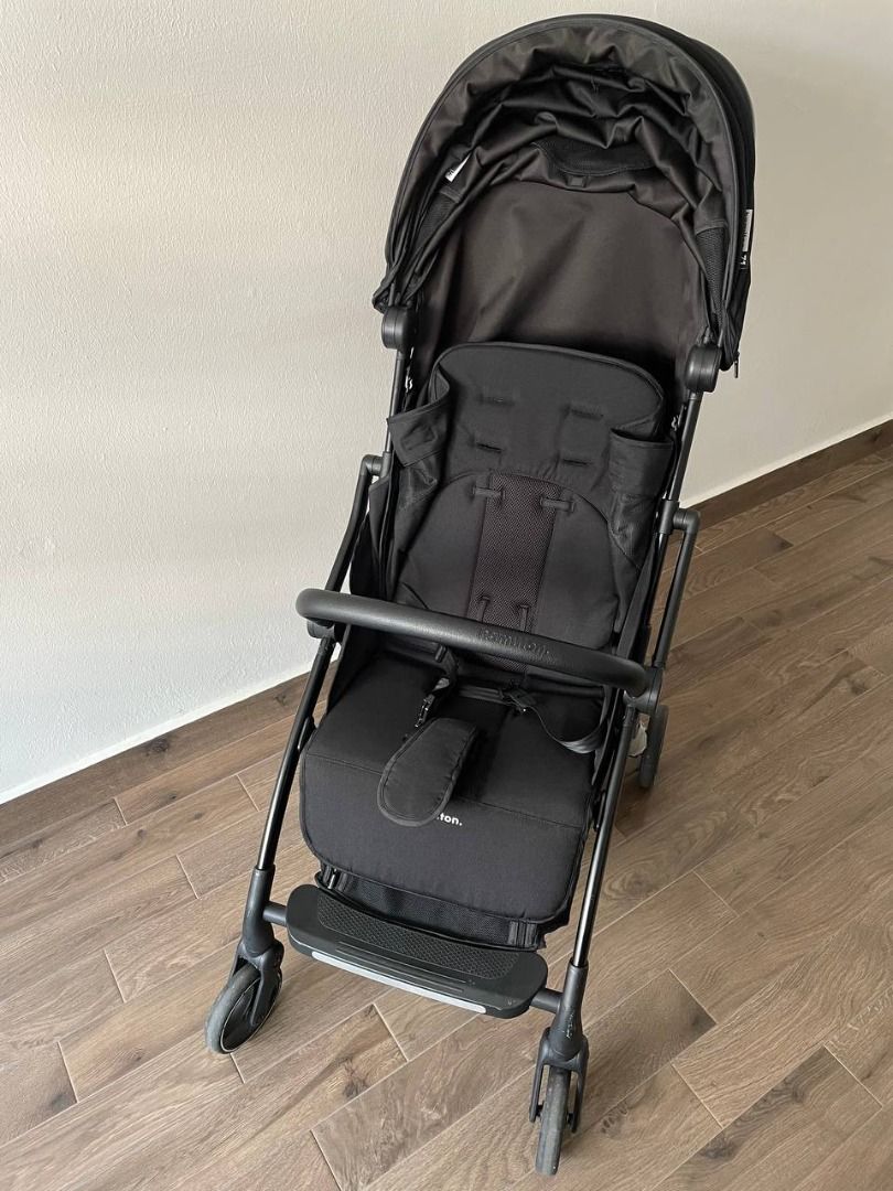 Hamilton Z1 Baby Stroller w Wheeled Board, Babies & Kids, Going Out ...