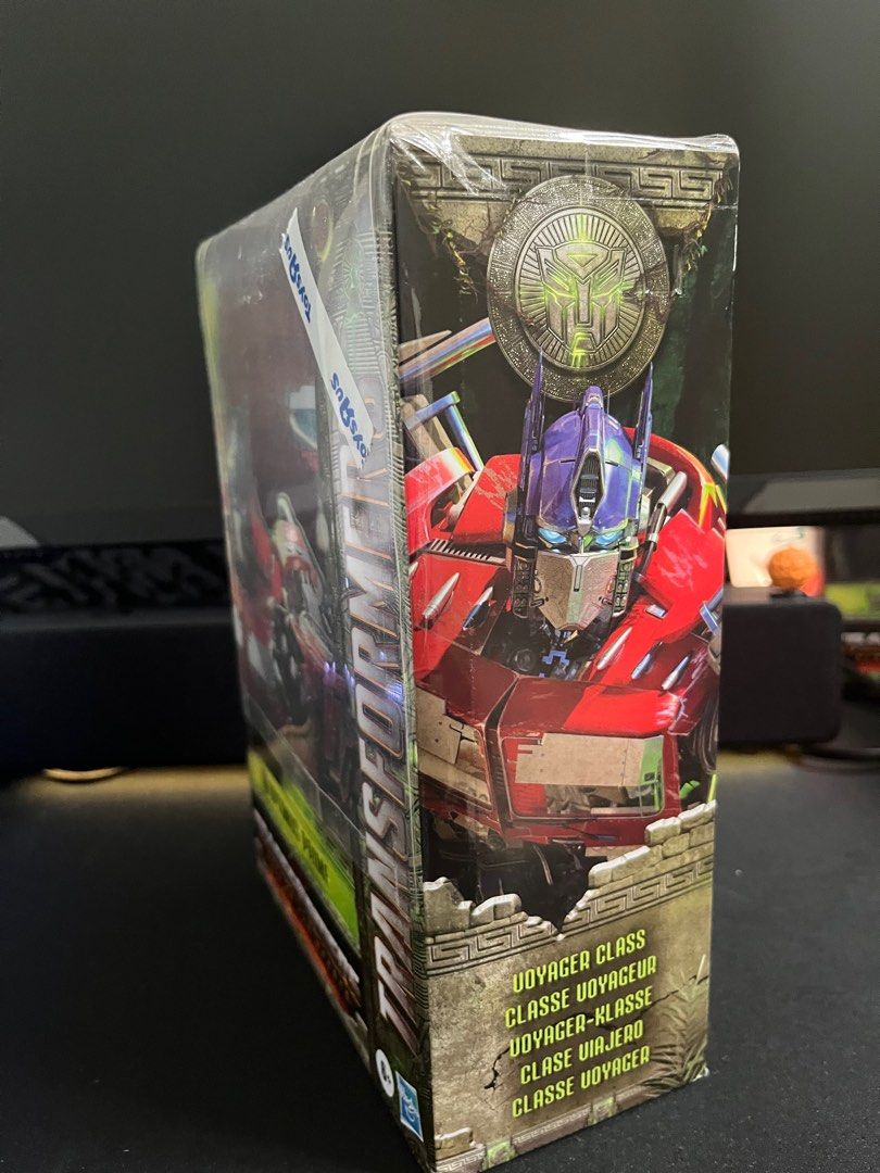 Hasbro Transformers ROTB Optimus Prime Voyager Class, Hobbies & Toys ...
