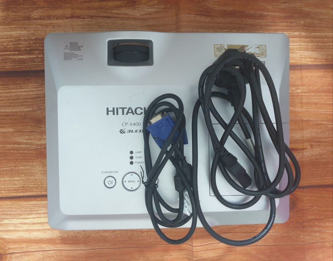 Hitachi LCD Projector CP-X400, TV & Home Appliances, TV & Entertainment ...