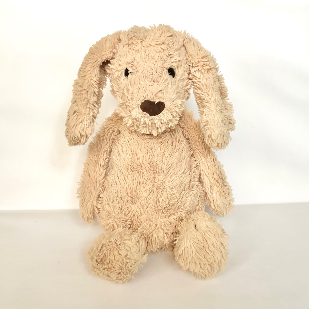 Jellycat Bashful labrador medium on Carousell