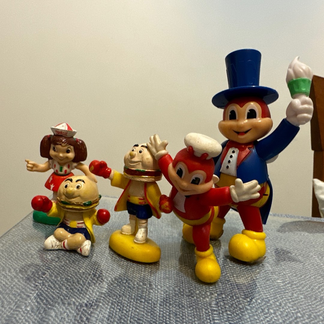 JOLLIBEE TOY FIGS SET OF 5pcs, Hobbies & Toys, Memorabilia ...