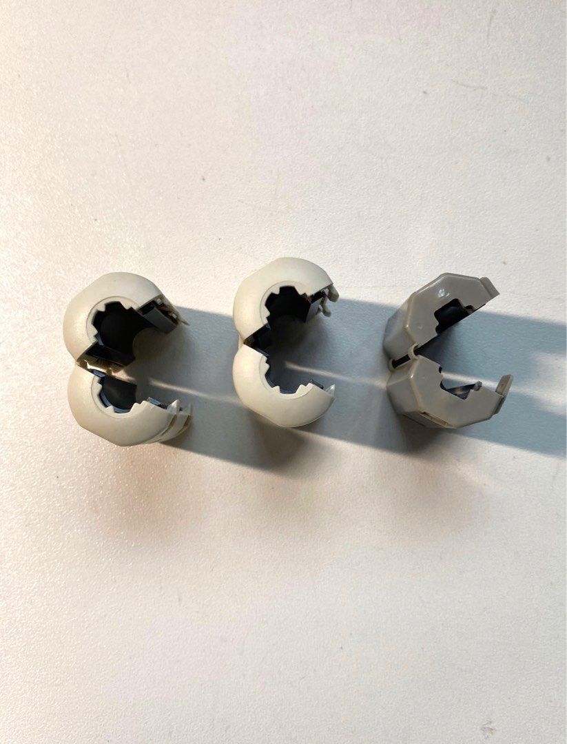 KG Ferrite Core Clamp EMC Filter (new), Computers & Tech, Parts ...