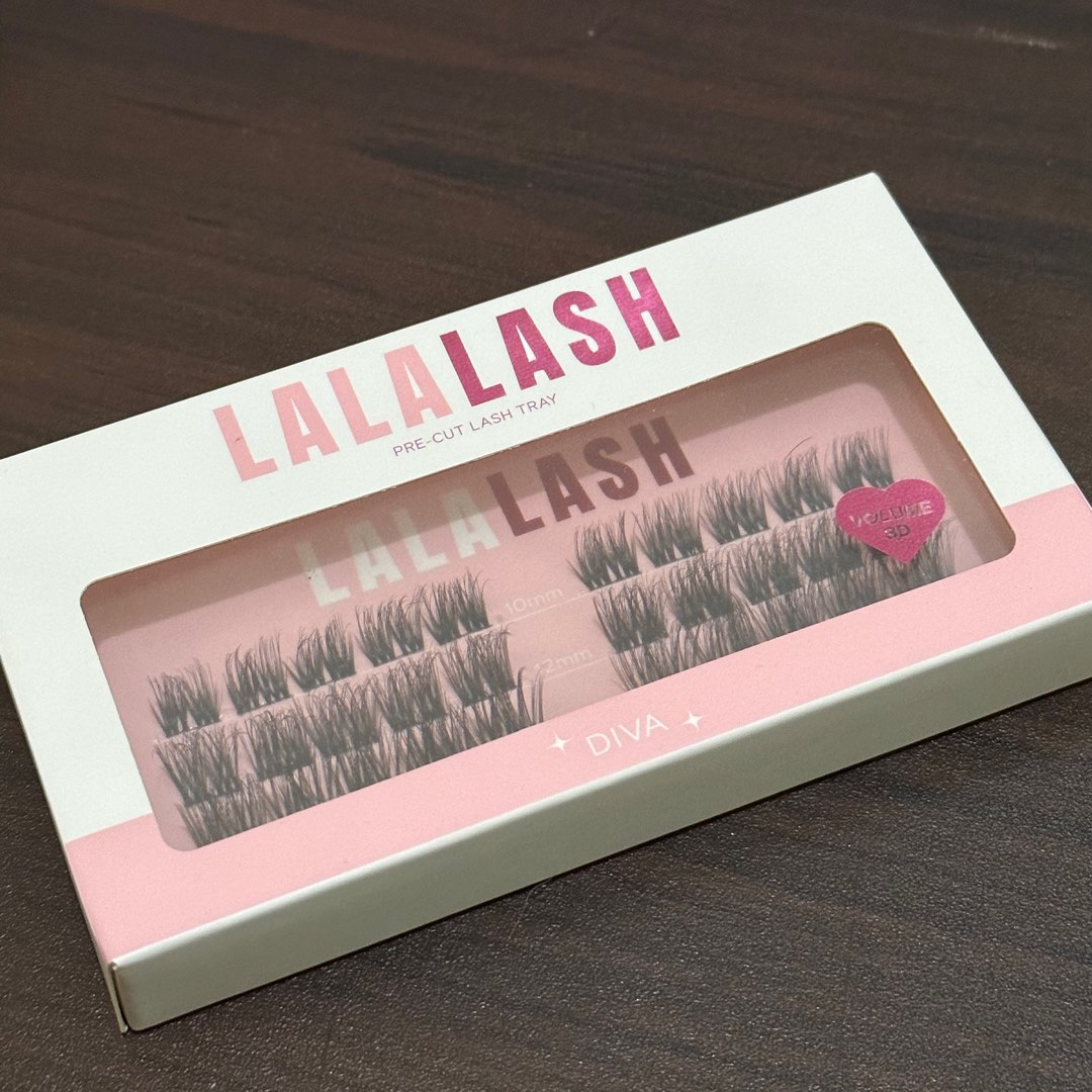 Lalalash Pre-Cut Lash Tray - Diva (D Curl) on Carousell