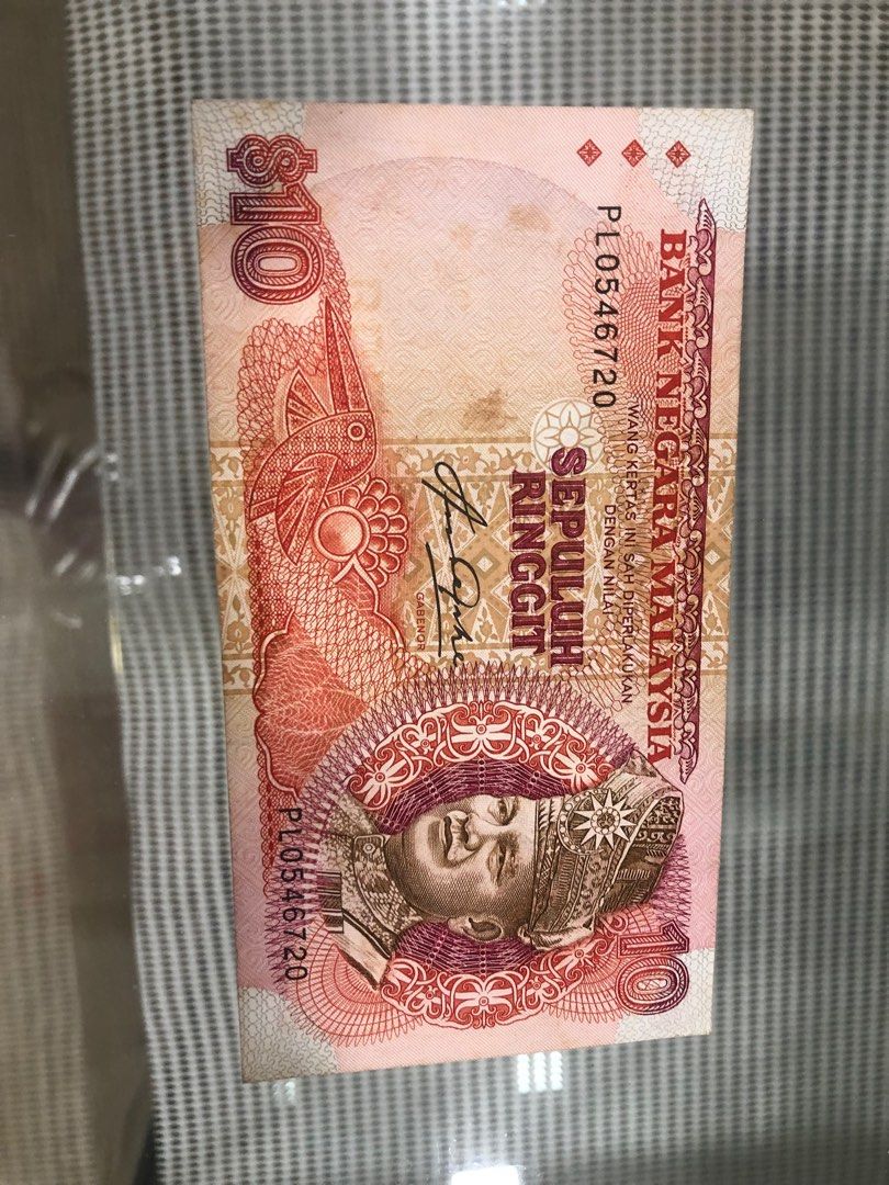 Malaysia 10 ringgit 5th, Hobbies & Toys, Collectibles & Memorabilia ...