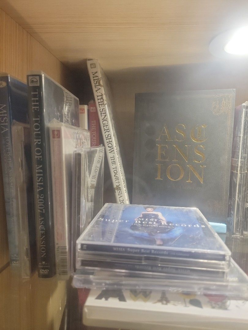 Misia 20隻cd /演唱會/初回限定 等, 興趣及遊戲, 音樂、樂器 & 配件, 音樂與媒體 - CD 及 DVD - Carousell