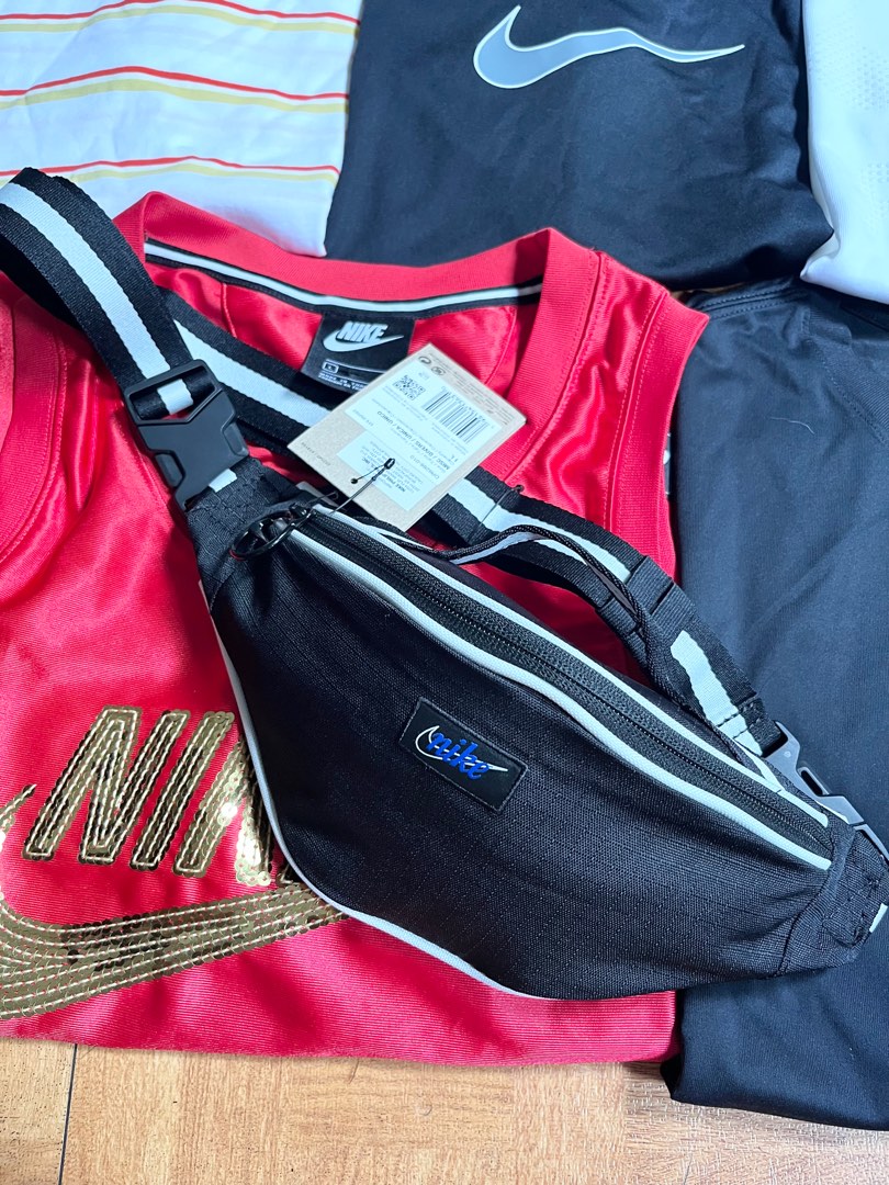 Nike Heritage Retro Fanny Pack on Carousell