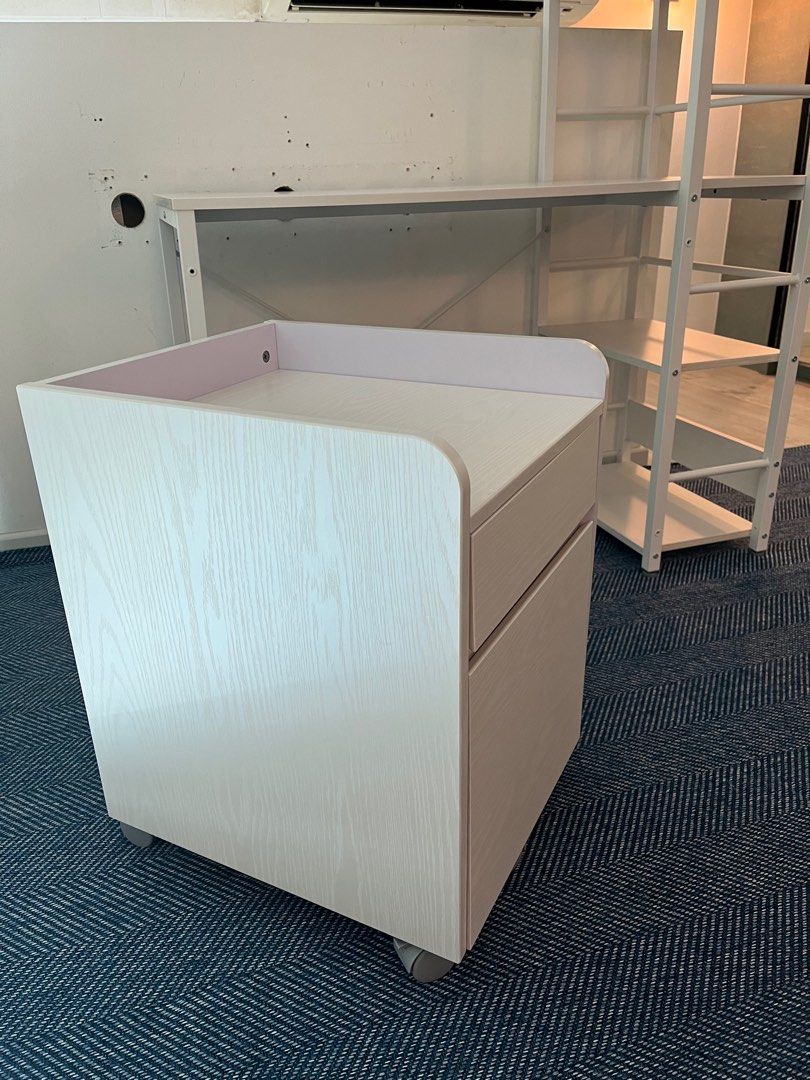 ★Discounted★NITORI study table & Desk wagon, Furniture & Home Living ...