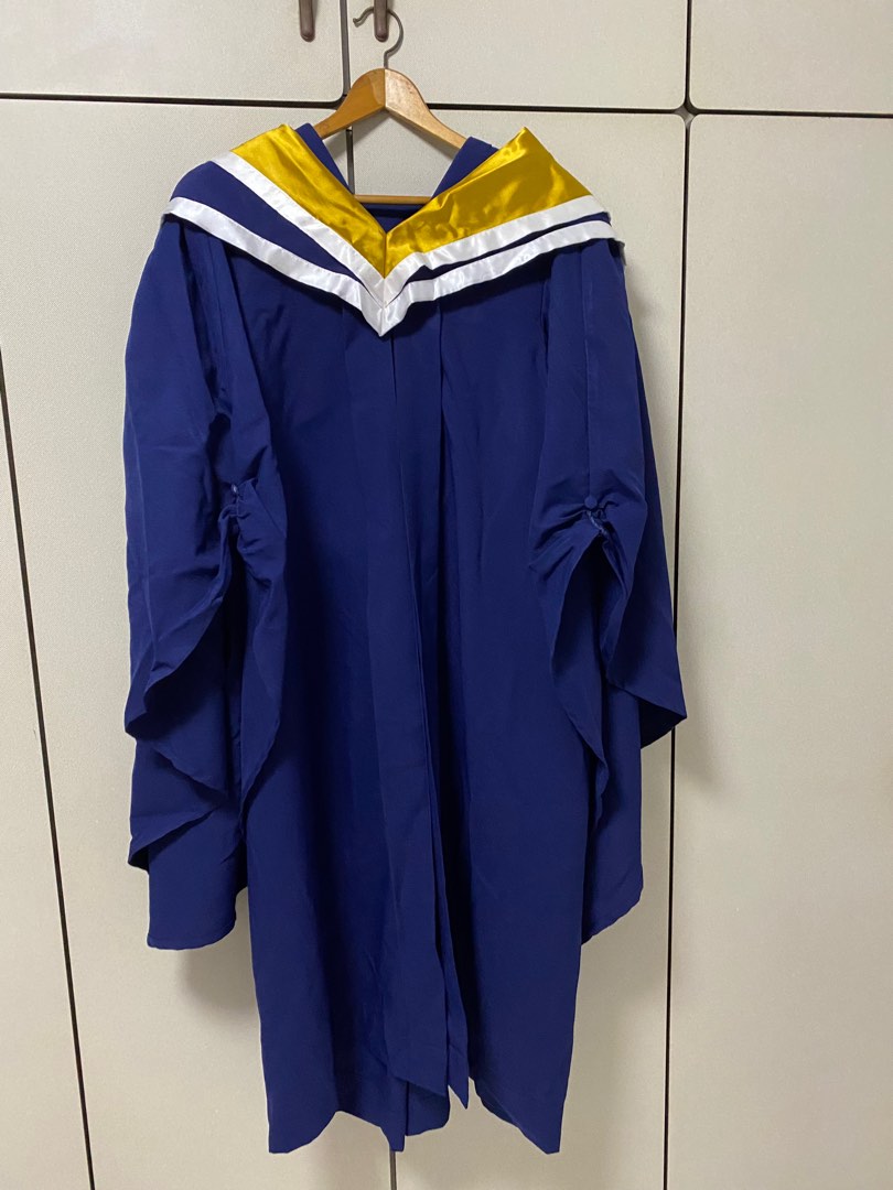 NTU engineering Graduation Gown, Men's Fashion, Coats, Jackets and ...