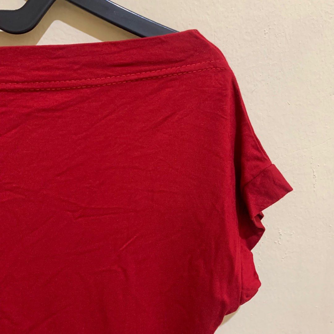 One Shoulder / Sabrina Red Top / Atasan Warna Merah, Fesyen Wanita ...