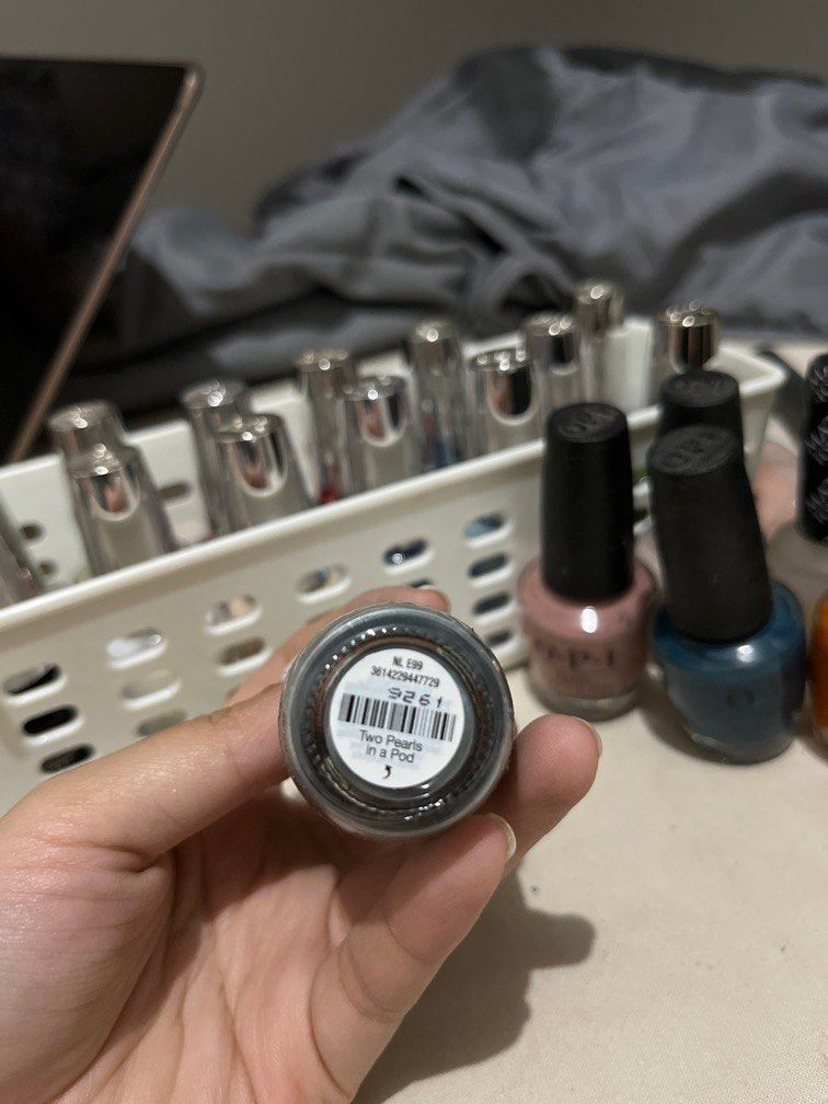 OPI two pearls in a pod on Carousell