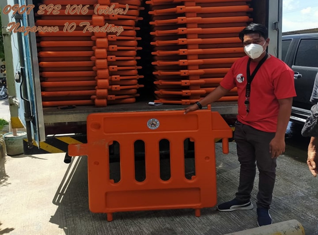 Plastic fence barrier 13, Commercial & Industrial, Construction & Building Materials on Carousell