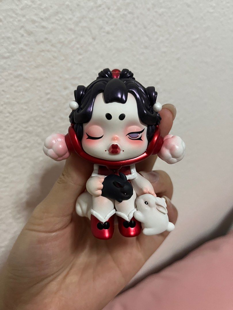 POPMART Three Two One Sui Tu Wang Skull Panda The Moon Shadow, Hobbies ...