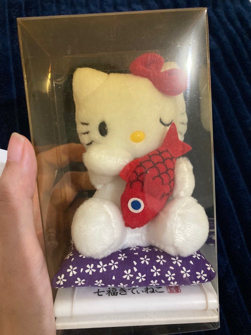 Rare Vintage Sanrio Hello Kitty holding fish Plush, Hobbies & Toys ...