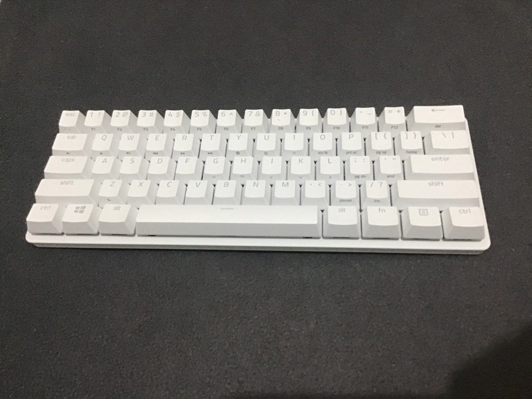 Razer Huntsman Mini White 60% gaming keyboard with Red Switches ...