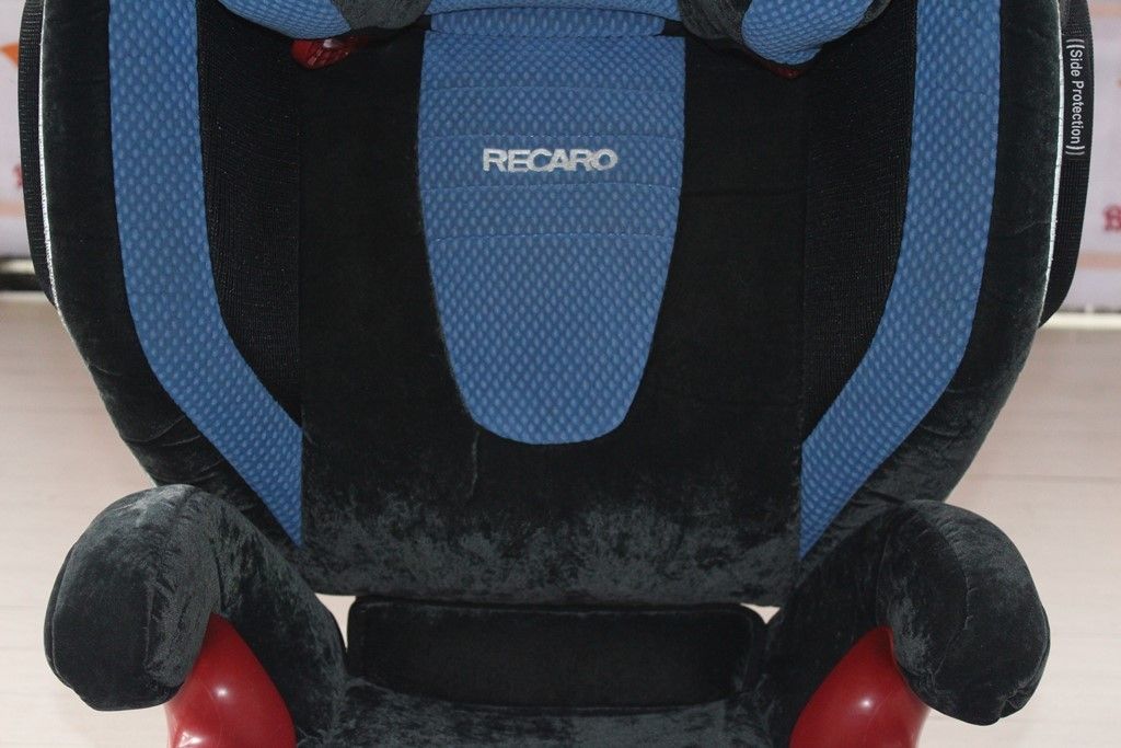 Recaro Monza Toddler Booster Car Seat with Built in Speaker ISOFIX ...
