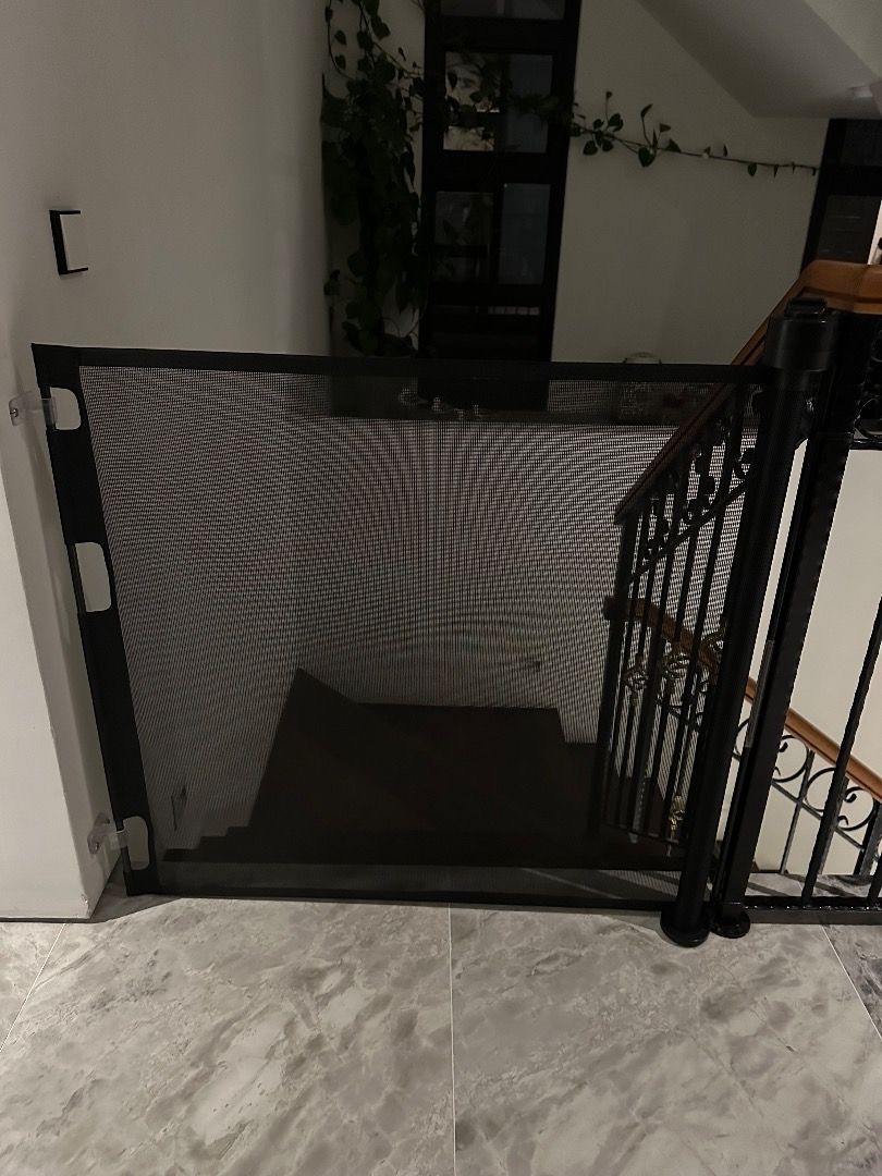 Retractable Safety Gates, Babies & Kids, Baby Nursery & Kids Furniture ...