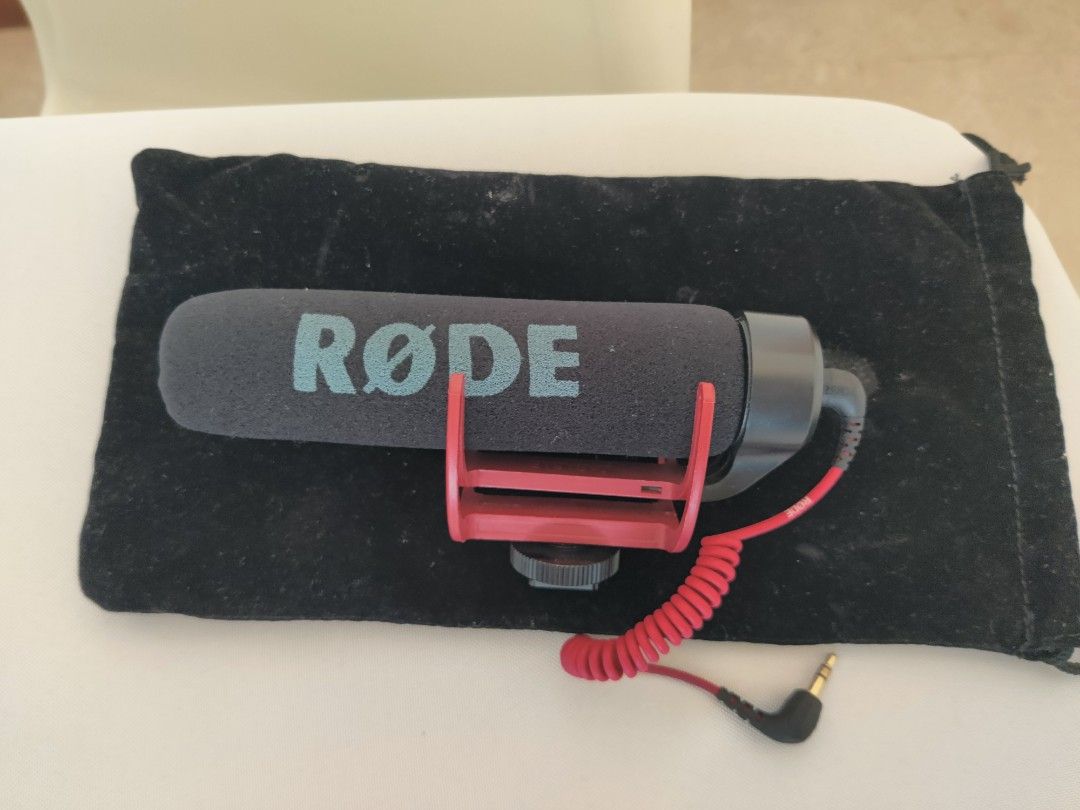 Rode Shotgun Microphone with Free MI earpods, Audio, Microphones on ...