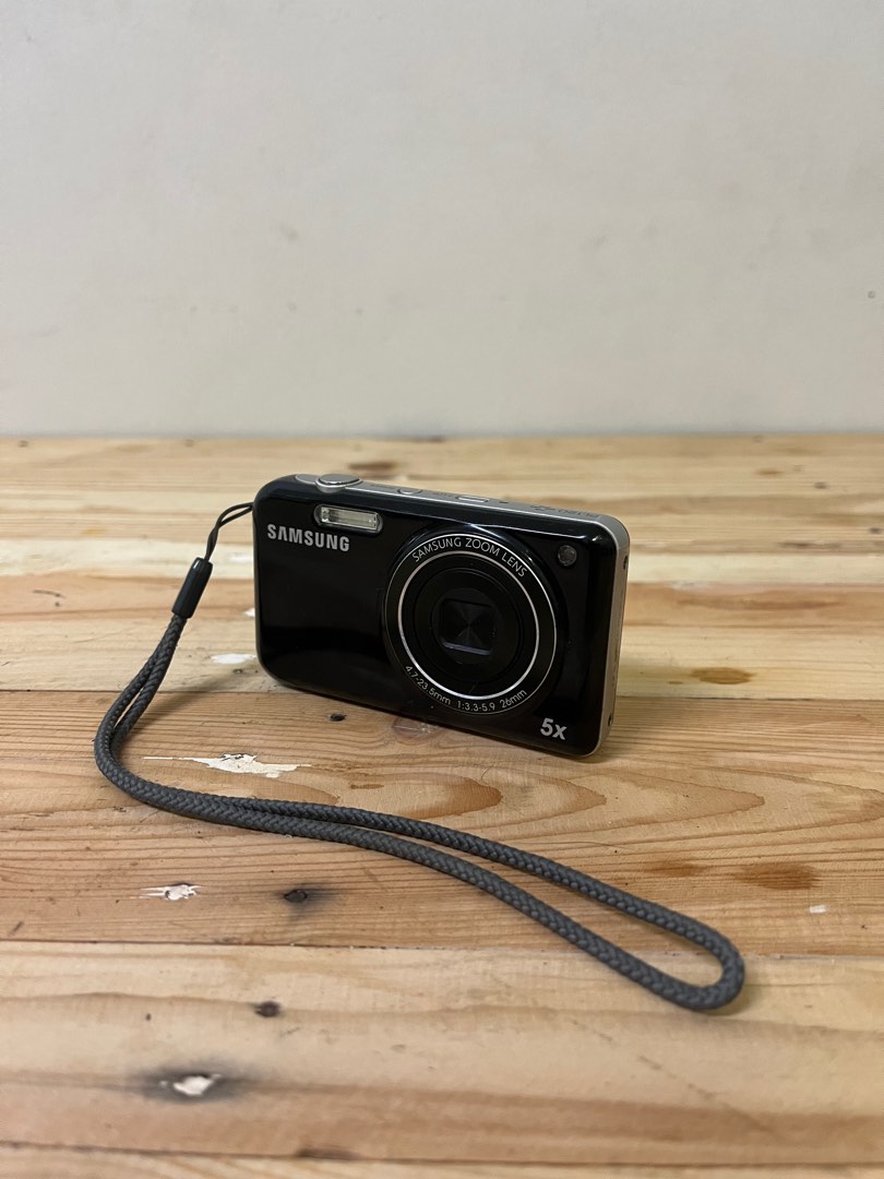 Samsung PL120 Digital Camera (RUSH), Photography, Cameras on Carousell
