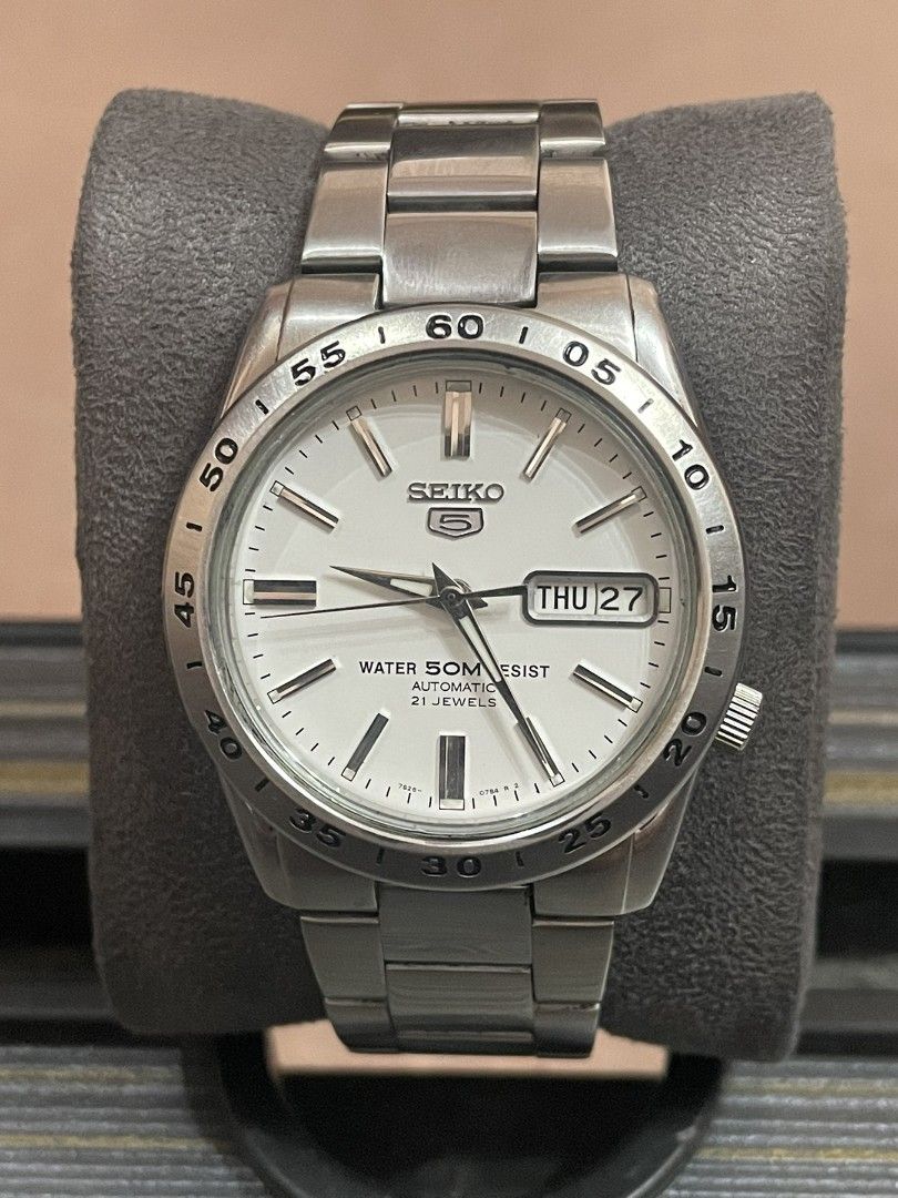 Seiko 5 Explorer, Men's Fashion, Watches & Accessories, Watches on ...