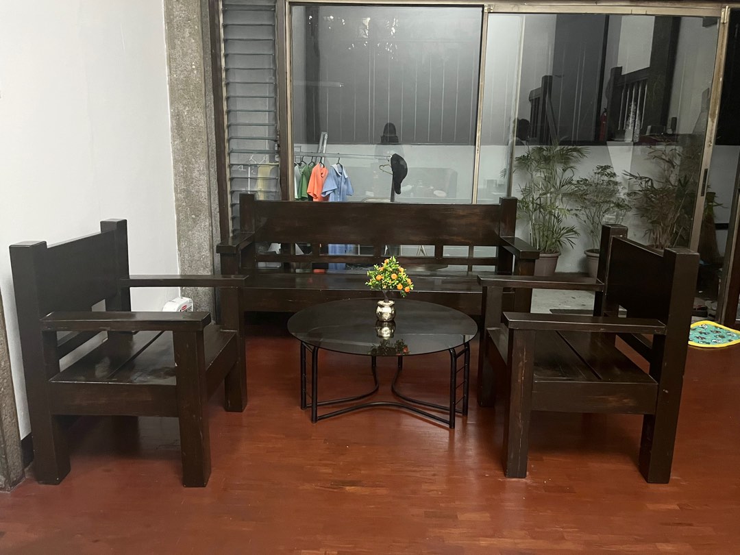 Solid yaka hard wood sala set with free table on Carousell