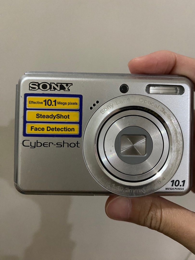 Sony Cybershot 10.1 megapixels, Photography, Cameras on Carousell