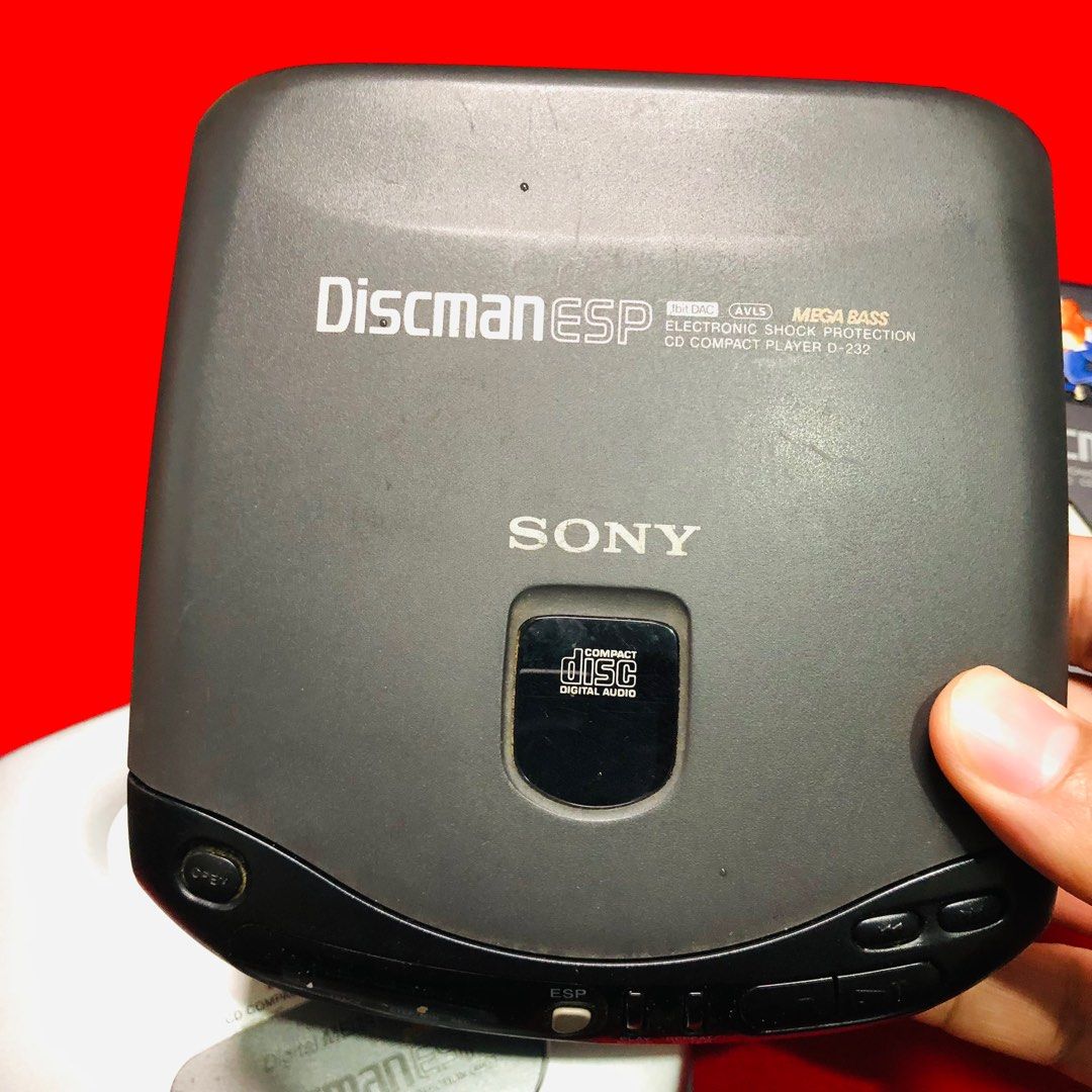 Sony Discman Walkman CD players BUNDLE | DEFECTIVE, Hobbies & Toys ...