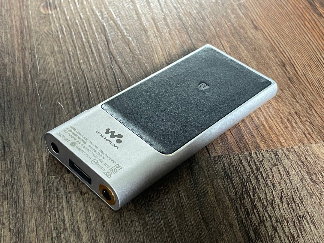 Sony nw-zx100 pmp dap mp3 player zx100, Audio, Portable Music Players ...