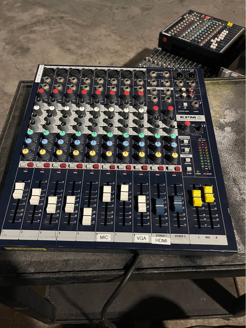 SOUNDCRAFT EMP8 mixer, Audio, Soundbars, Speakers & Amplifiers on Carousell
