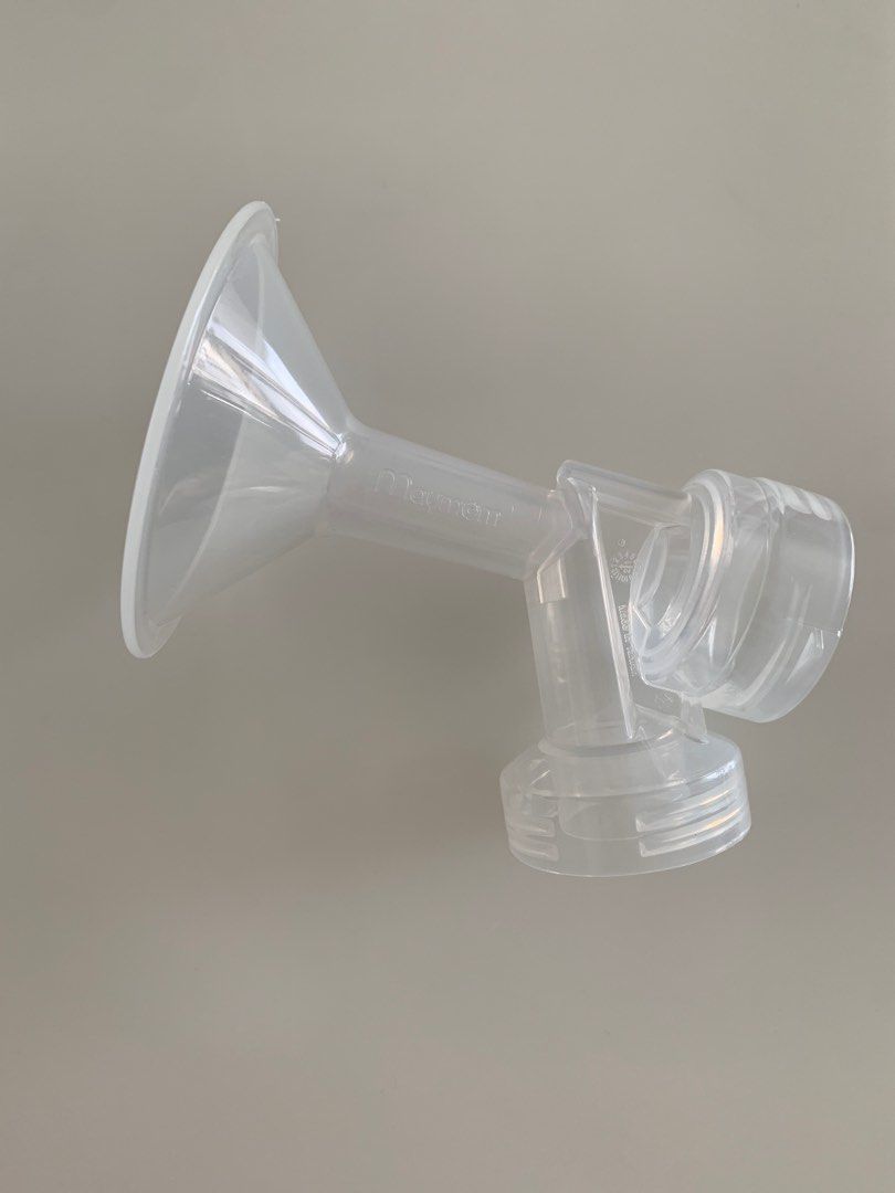 Spectra and Maymom flanges sizes 28, 19 and 15, Babies & Kids, Nursing ...