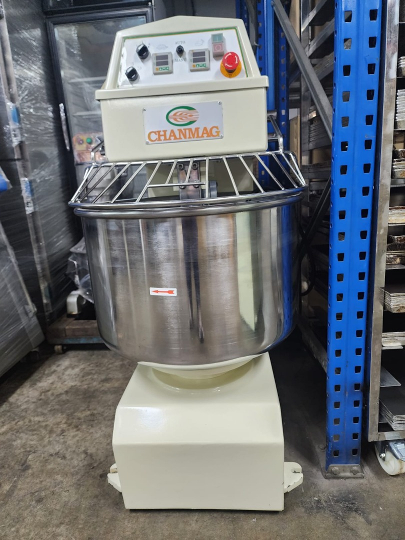 Spiral Mixer CM-28D (Digital Panel), TV & Home Appliances, Kitchen ...