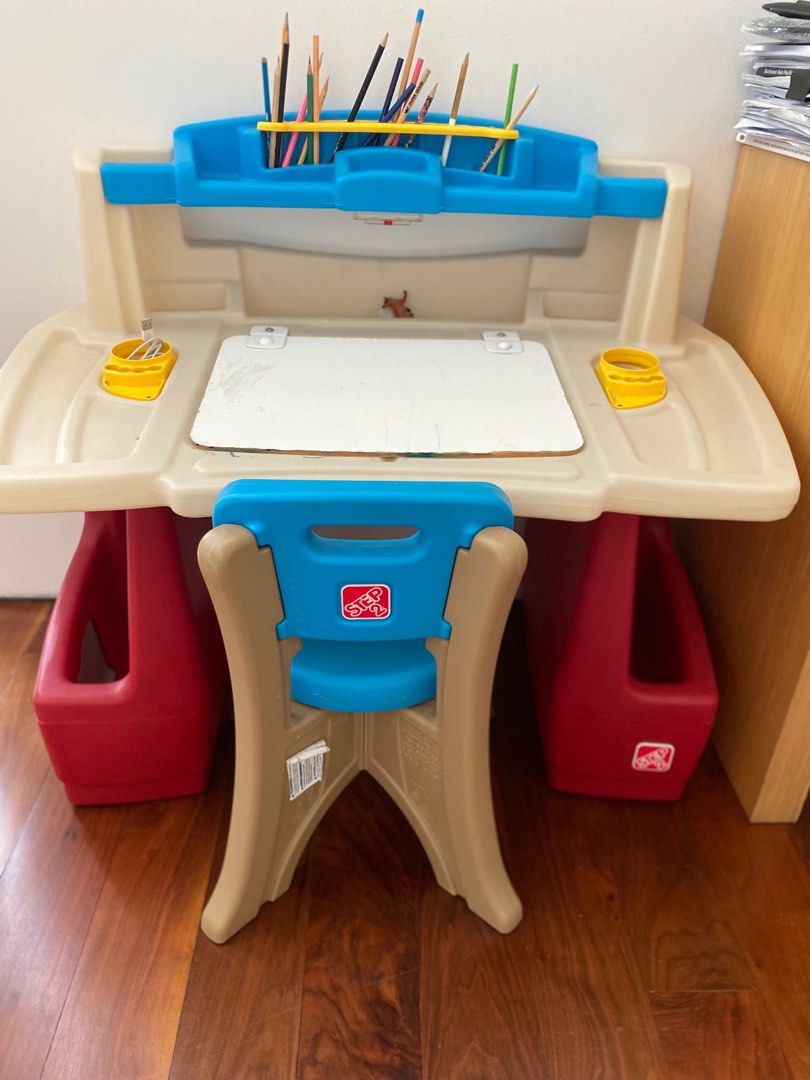 Step2 Children’s desk bureau writing table with chair, Babies & Kids ...