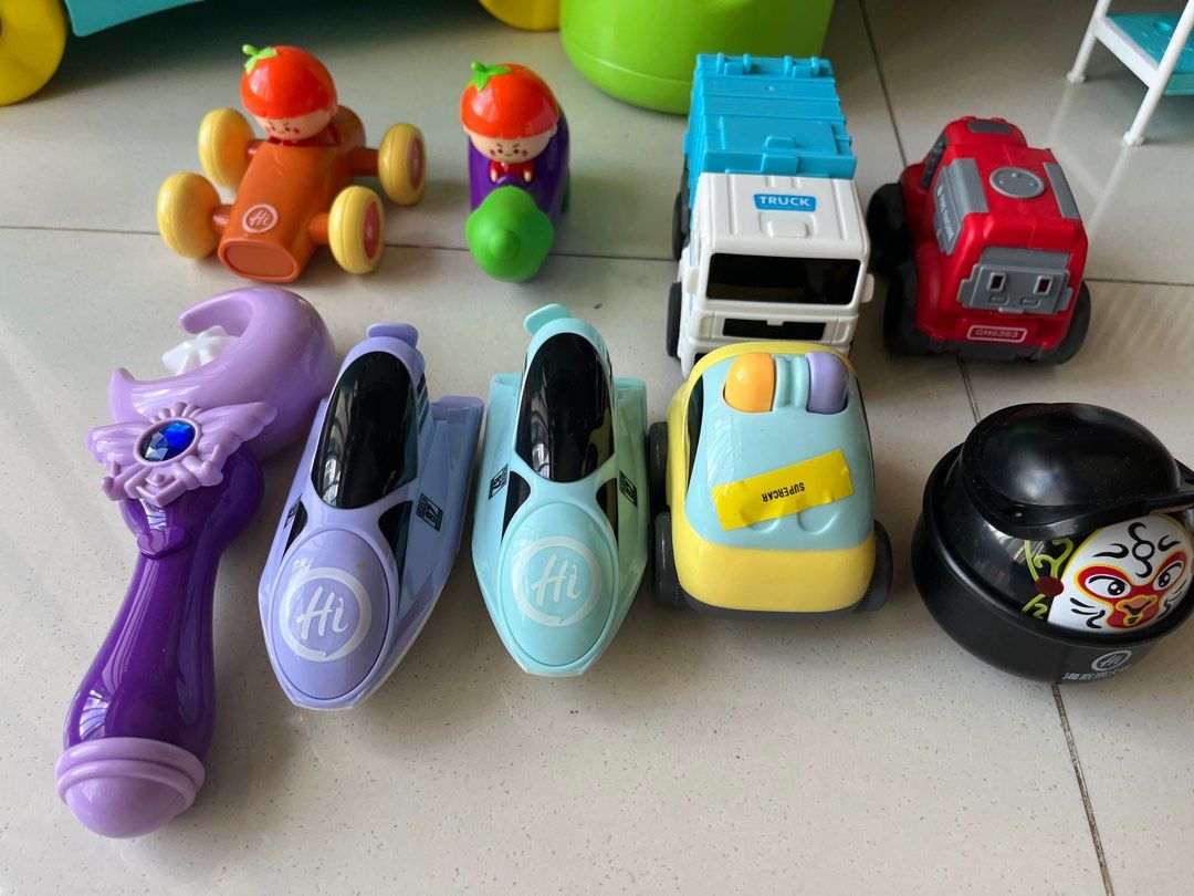 Toy Cars/toy vehicles/screwdriver and DIY assemble disassembly fire ...
