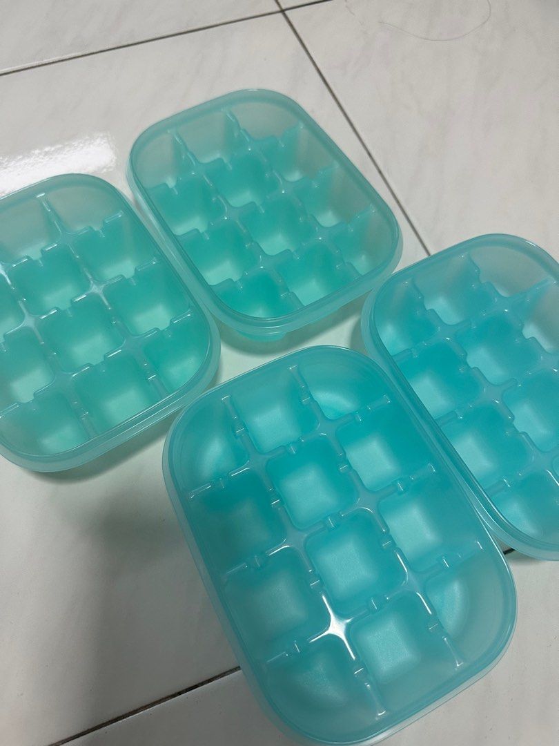 Tupperware Ice Cube maker, Furniture & Home Living, Kitchenware & Tableware, Water Bottles ...