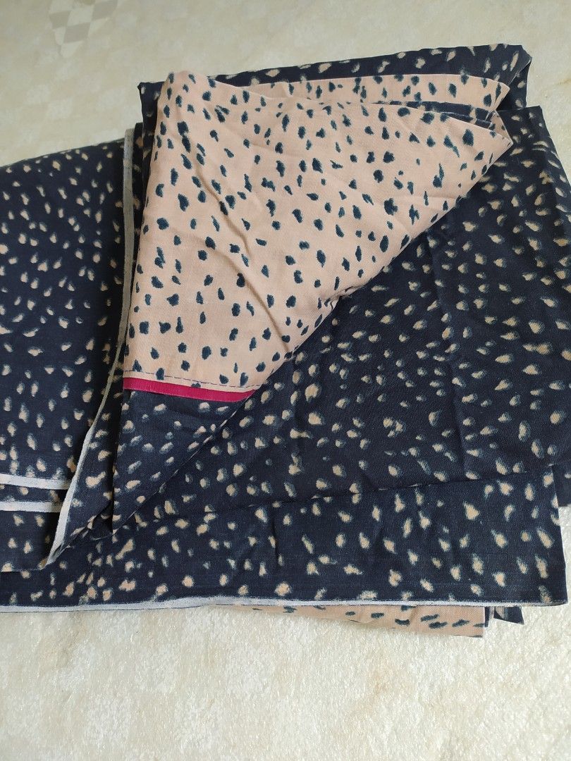 Ukay kumot size full on Carousell