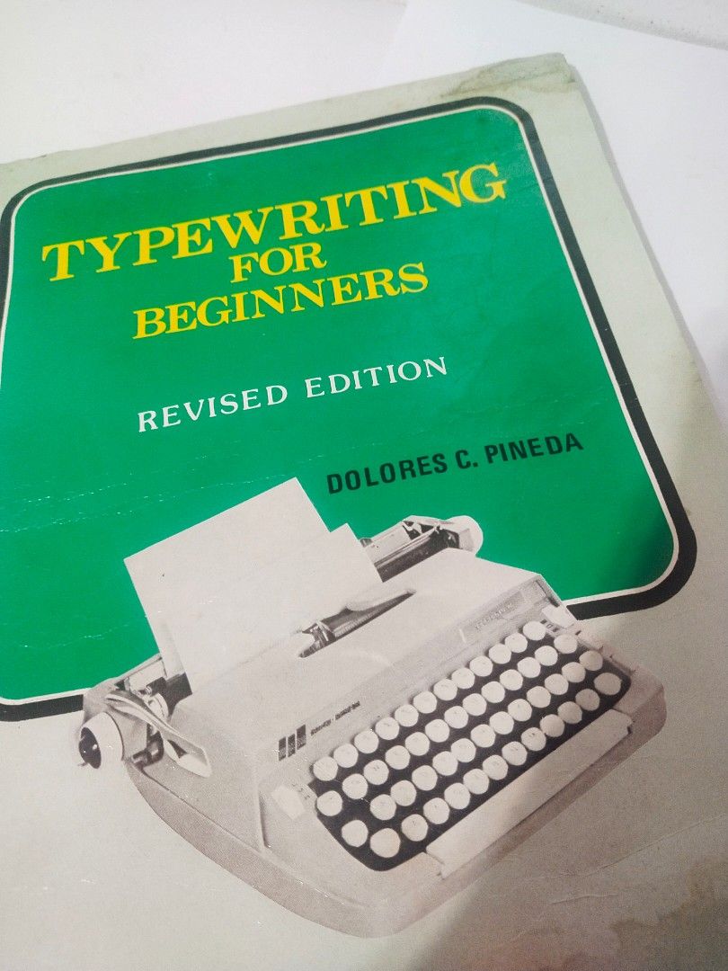 vintage book "Typewriting For Beginners"/Dolores Pineda/1984, Hobbies ...